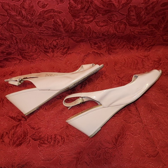 Judith | Shoes | Judith Tanya Pink Wedge Slingback Sandal Size 95m ...